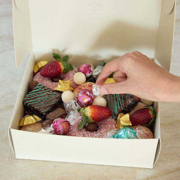 Jolly Christmas Donut Gift Box | Donuts & Brownies Gift Boxes ...